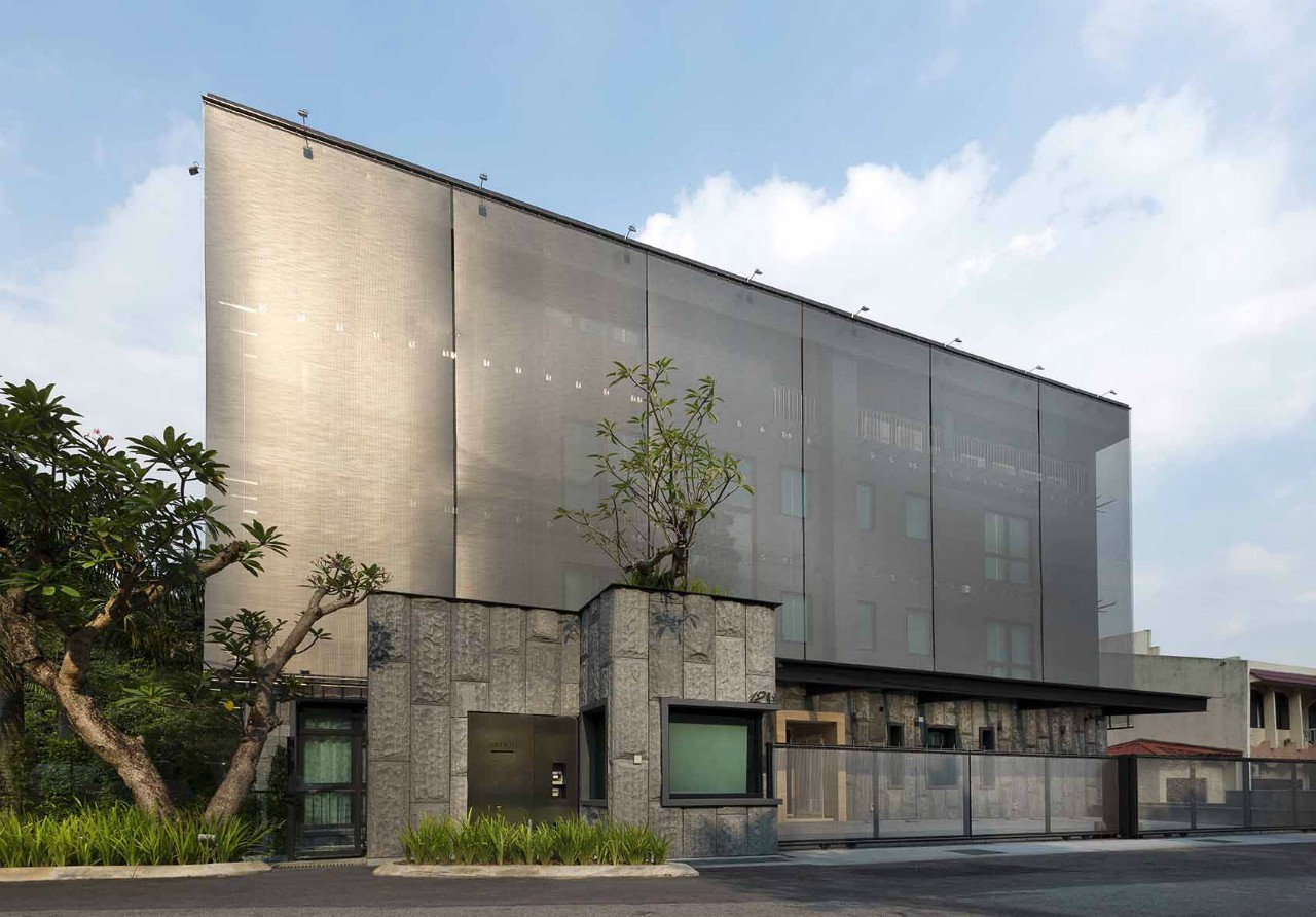 Fabric House (1)-1 – Dr Tan Loke Mun